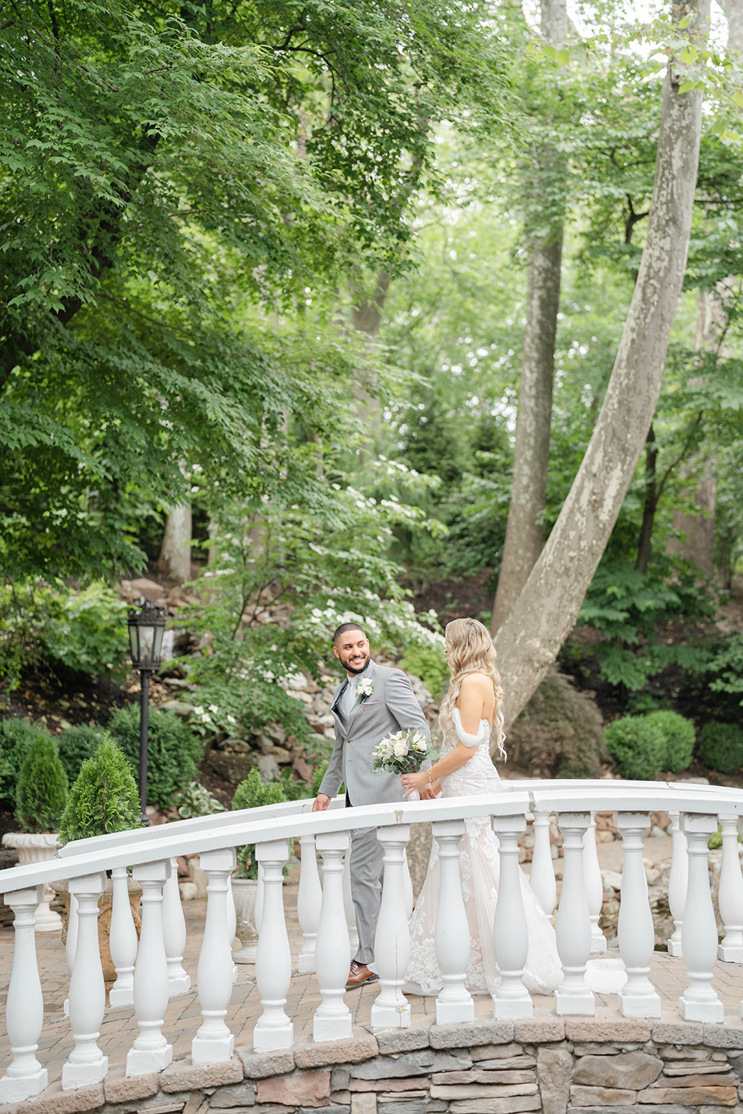 A Dreamy New Jersey Wedding at Nanina's in The Park | Luxury Wedding Photographer ...